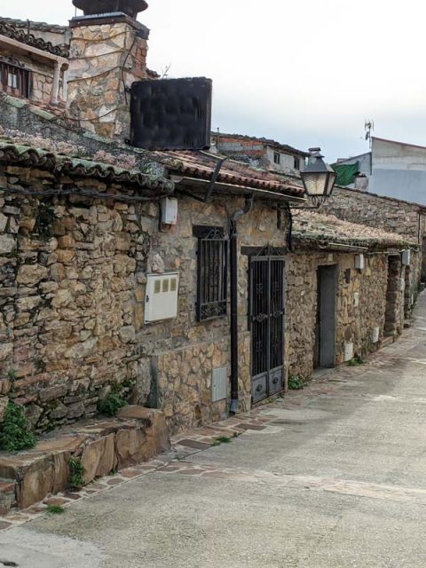 El Molar - Que Ver y Hacer - Hoteles y Restaurantes - Monumentos